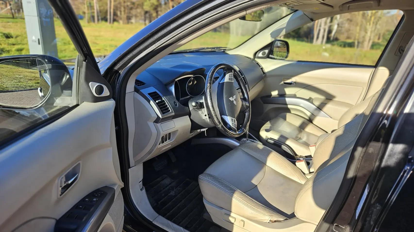 Mitsubishi Outlander 2007 gads - 3 600€ - CarBuy